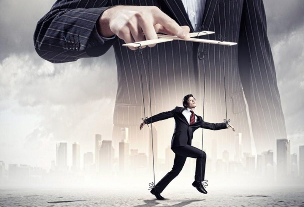 Aprenda a reconhecer uma pessoa controladora - Educadores